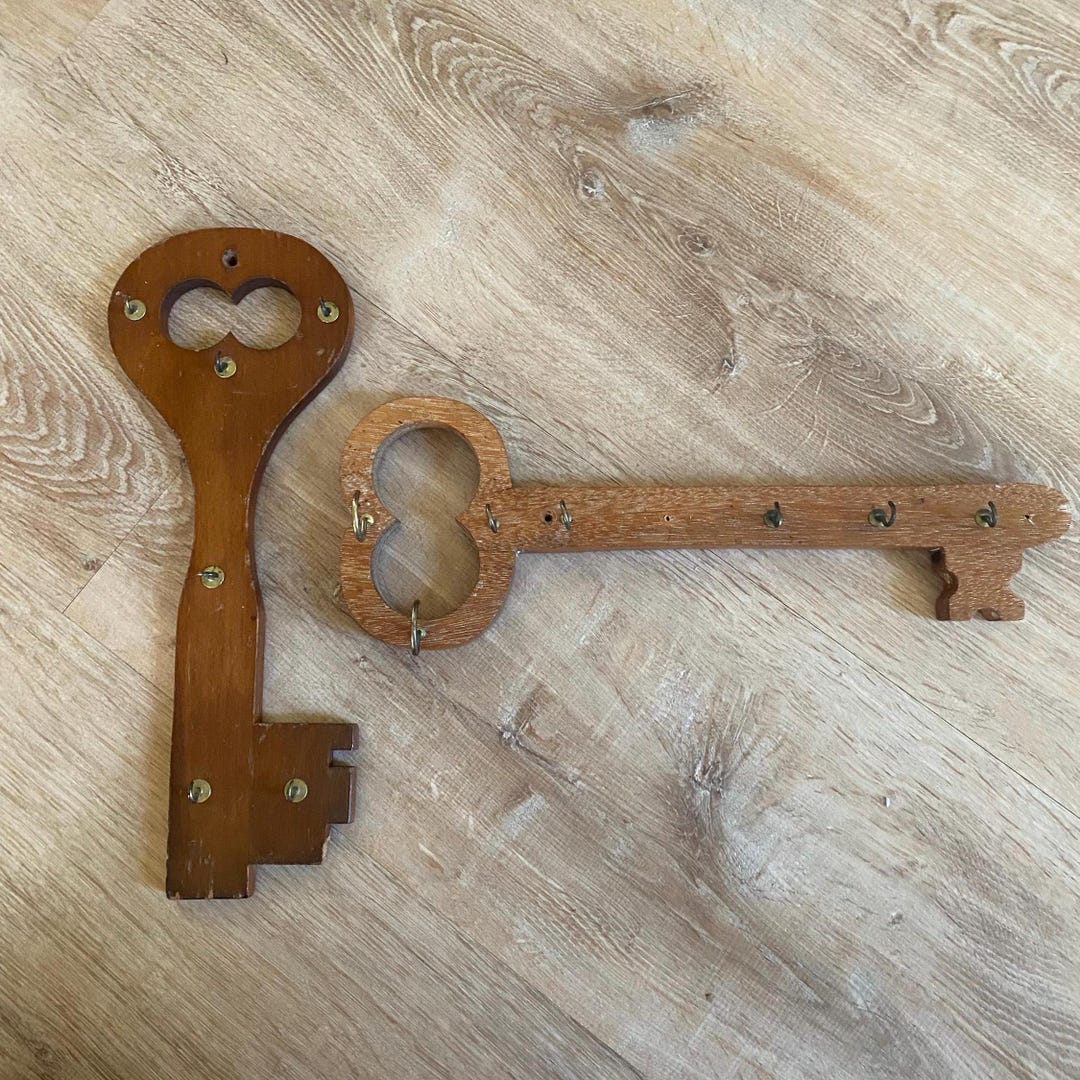 Vintage Wooden Key Shaped Key Rack, Handmade Organizer - Etsy