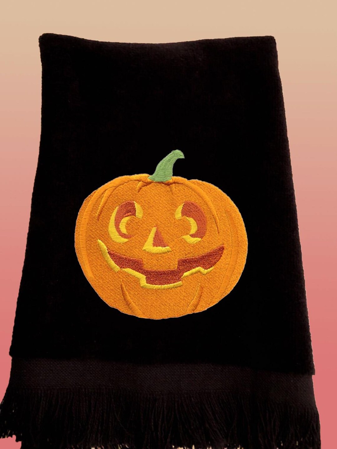 Halloween Towel, Smiling Pumpkin Fingertip Towel, Bathroom Decor ...