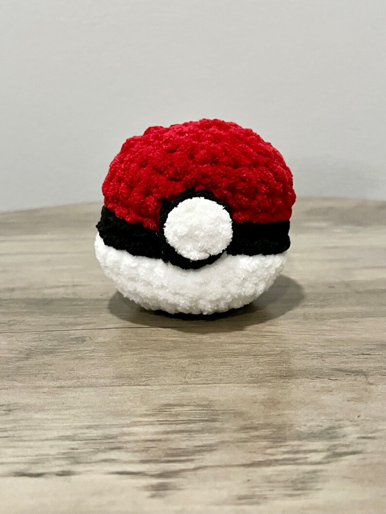 Crochet Pokeball - Etsy