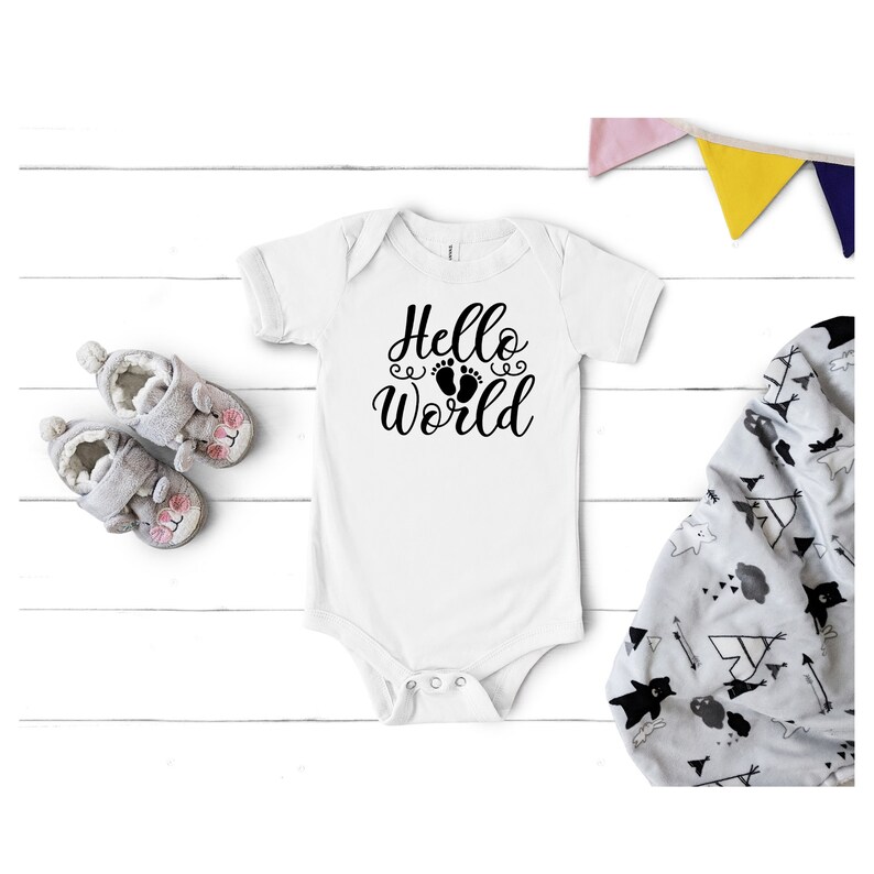Newborn Hello World T-shirt, Baby Tee, Baby T-shirt, Baby Shower ...