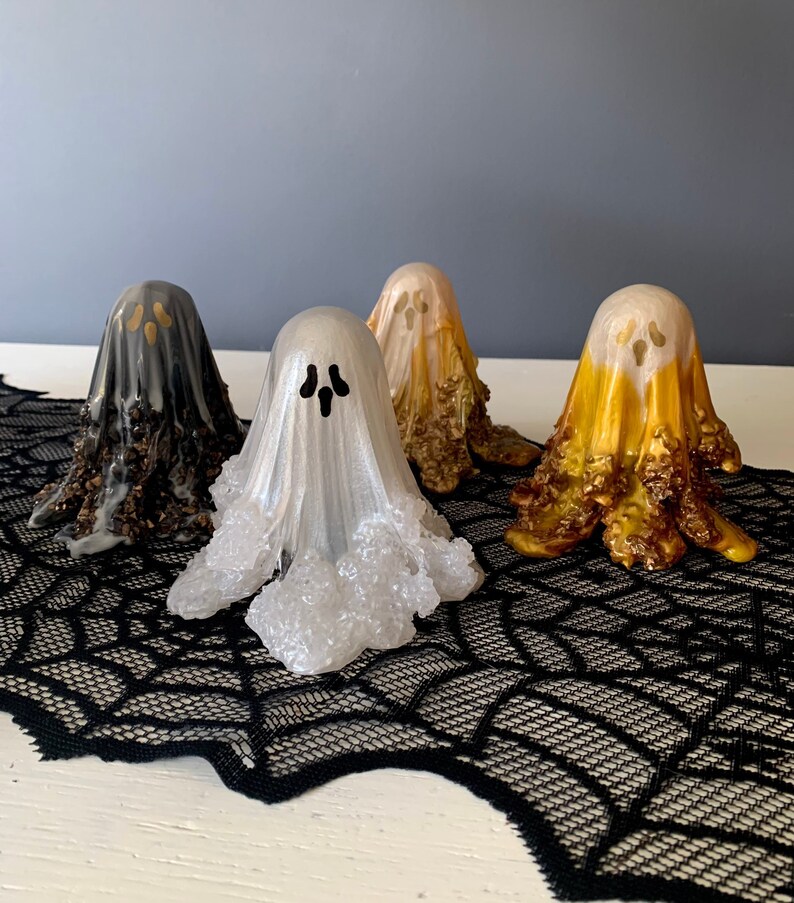 Cute Halloween Resin Ghosts Décor white Ghost, Black Ghost, Gold Ghost ...