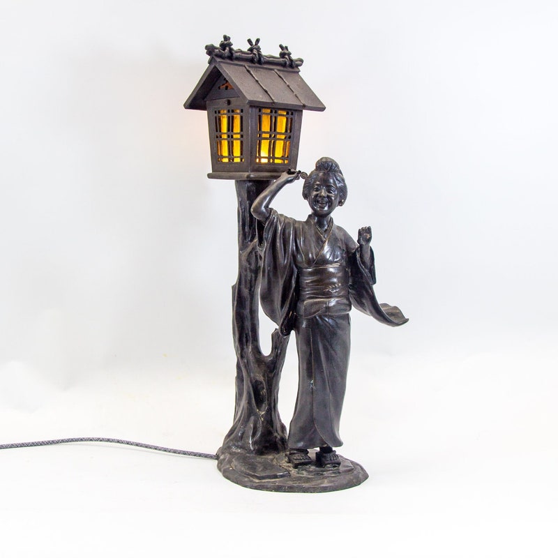 Geisha Lamp - Etsy