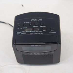 Sony Digicube | Digital Alarm Clock | Model ICF-C102 | Black | AM FM ...