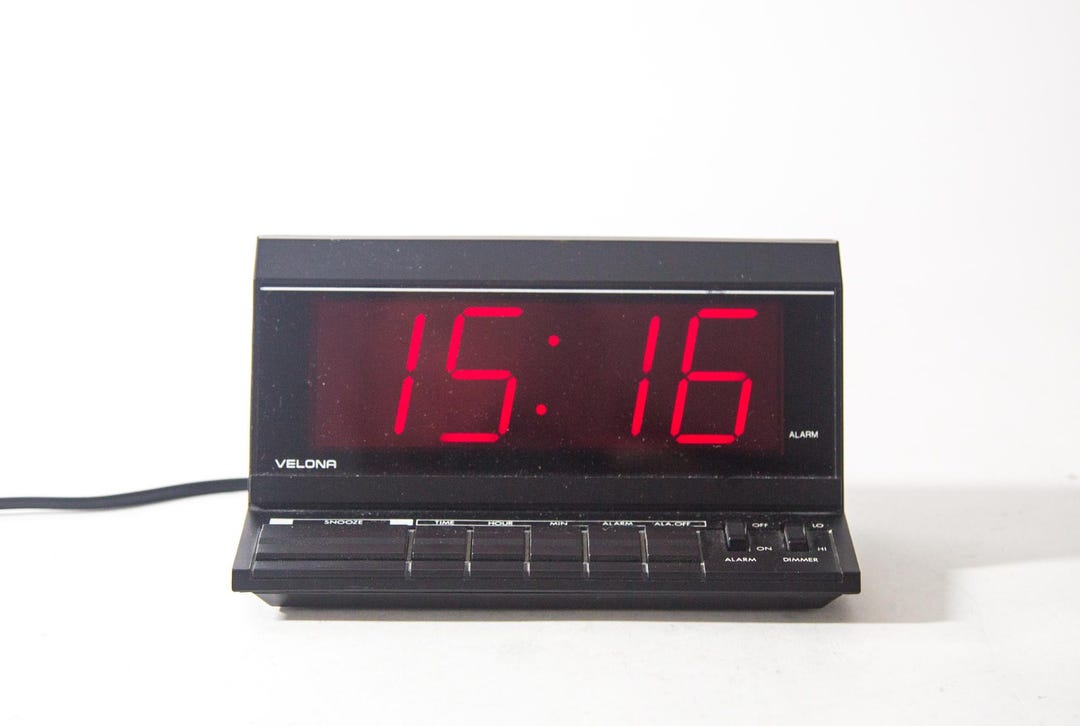 Vintage Digital Alarm Clock | Large Numbers | Velona | Vintage 80's - Etsy