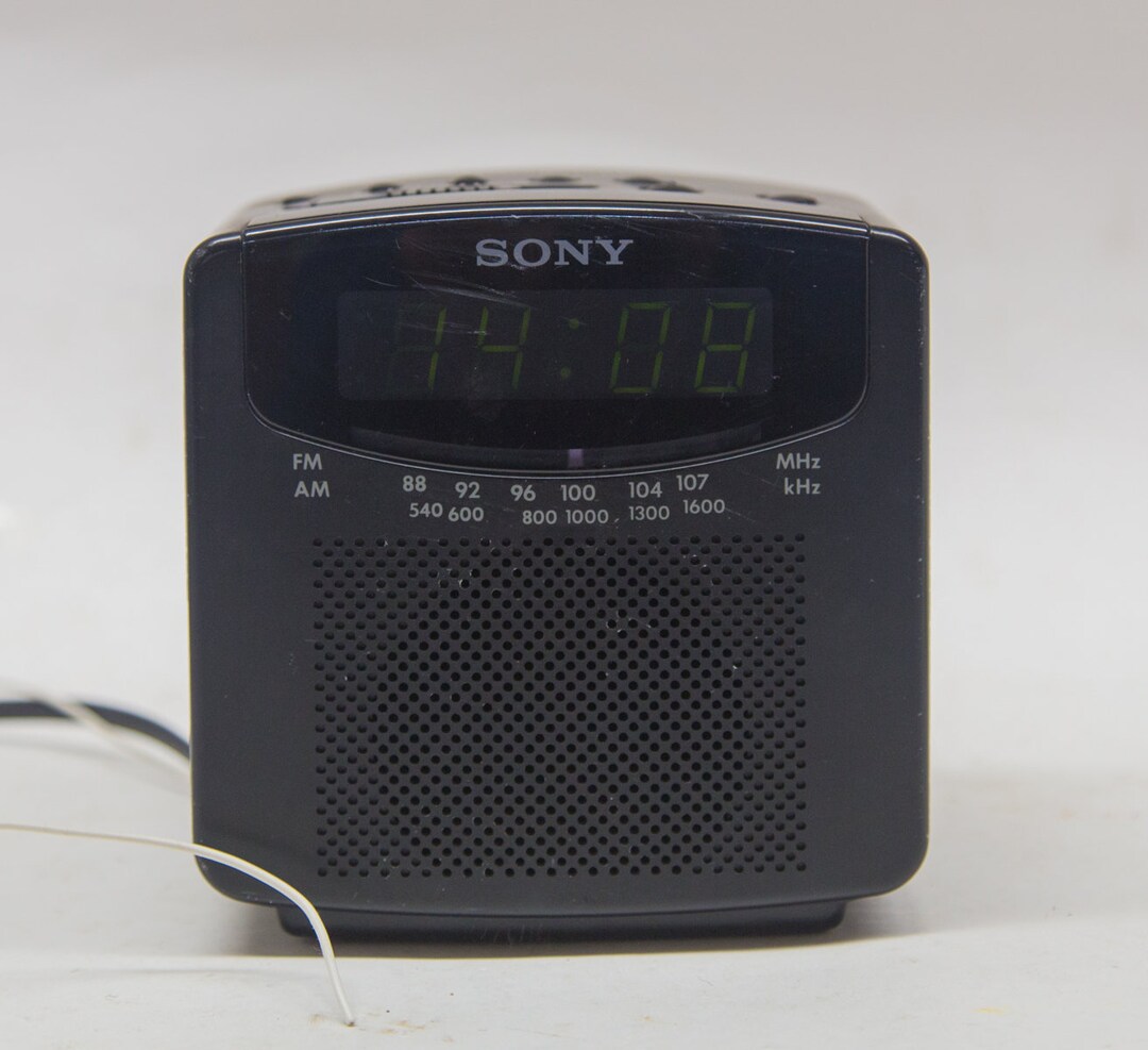 Sony Digicube | Digital Alarm Clock | Model ICF-C102 | Black | AM FM ...