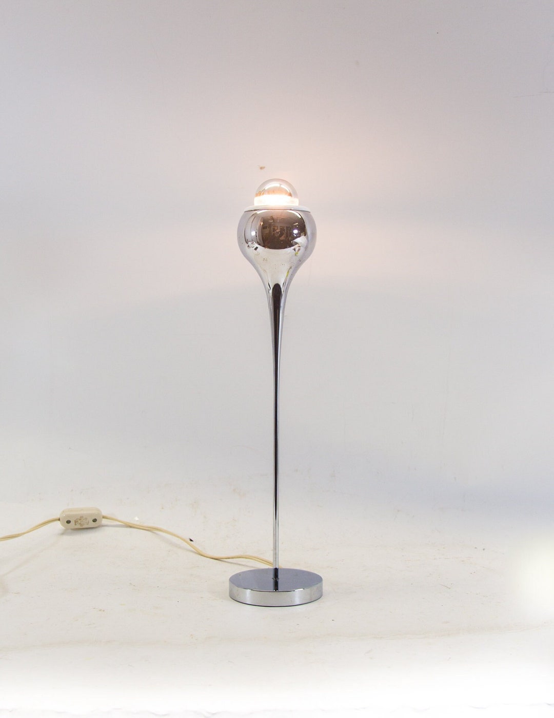 Esperia Table Lamp | Space Age Design | Uranus | Vintage 70's | Enrico ...