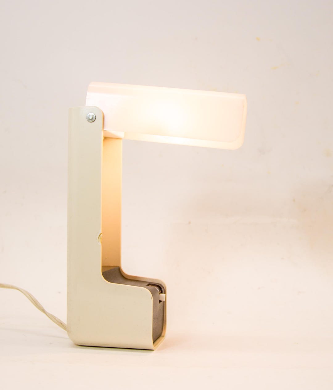 Midcentury Nanbu Ell Desk Lamp | White | Vintage 70's | Japanese Design ...