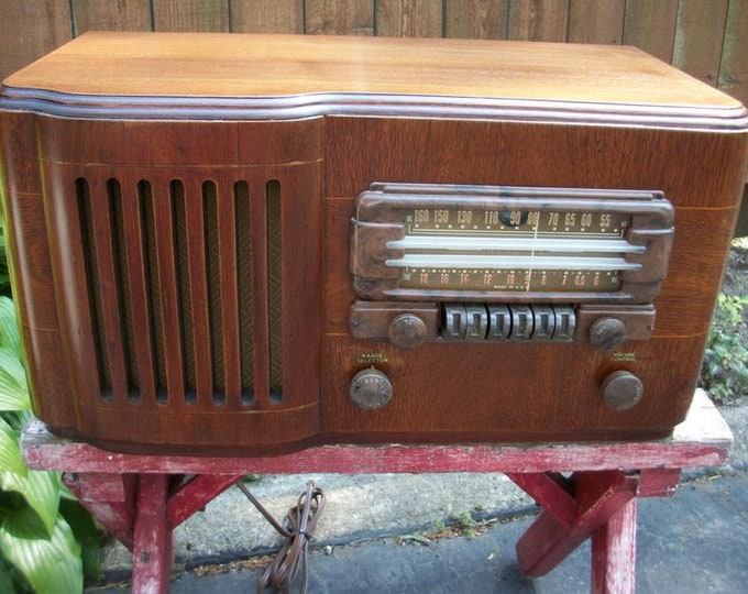 1941 Airline "magic Eye" Push Button Tube Radio Model 14WG-806A ...