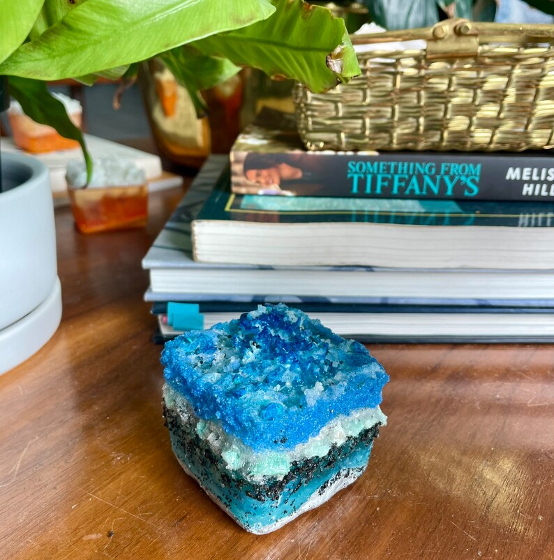 Blue Terraform I layer Cake Turquoise, Blue Quartz Aggregate, Crystal ...