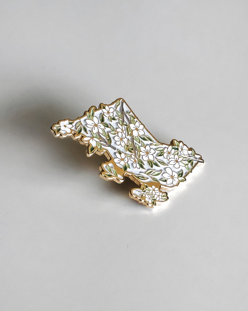 British Columbia Provincial Flower Enamel Pin Dogwood Gold - Etsy Canada