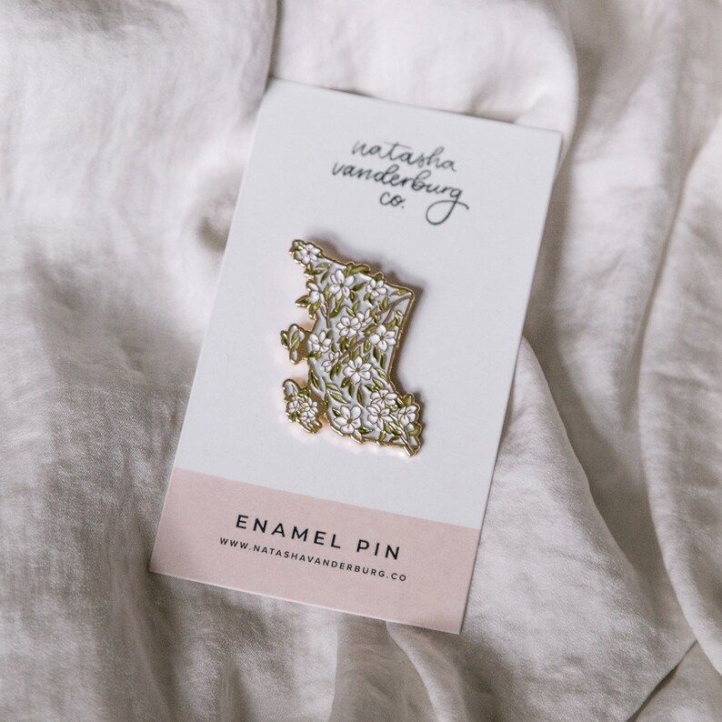 British Columbia Provincial Flower Enamel Pin Dogwood Gold - Etsy Canada