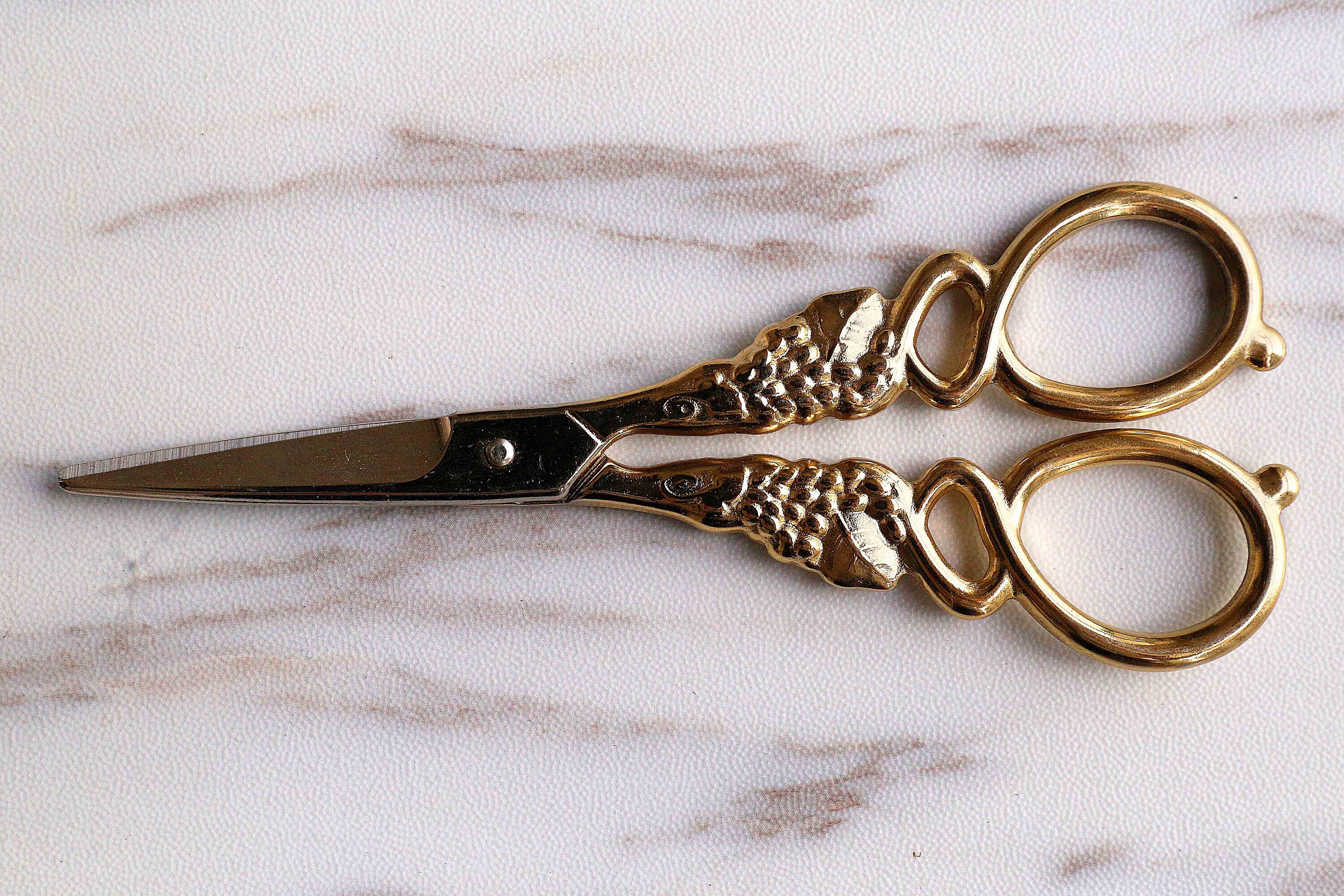 Peacock Scissor /gold Antique Vintage Scissors /embroidery - Etsy