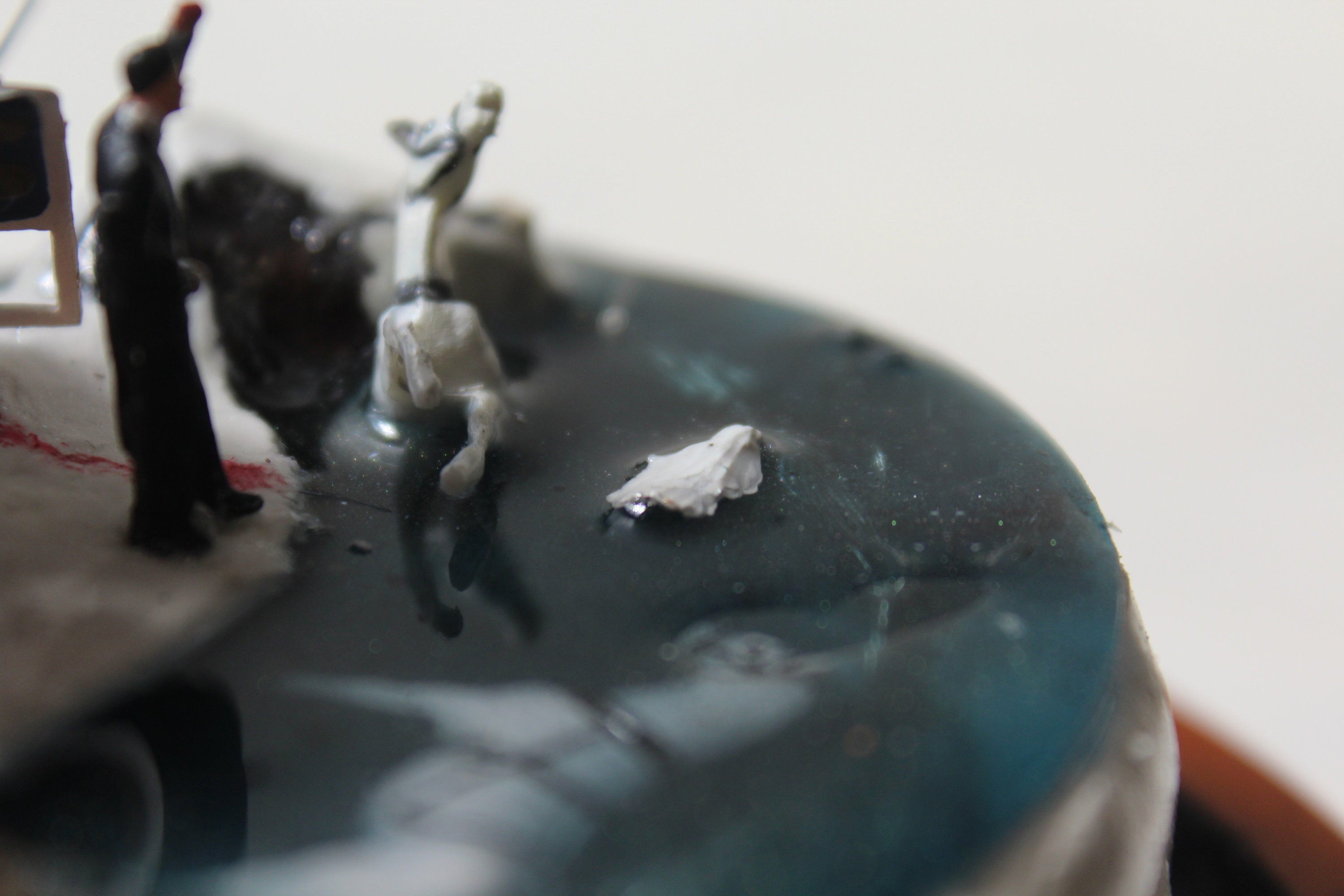 LED Lights Miniature Diorama Fantasy Micro Glass Dome Tiny Bride: the ...