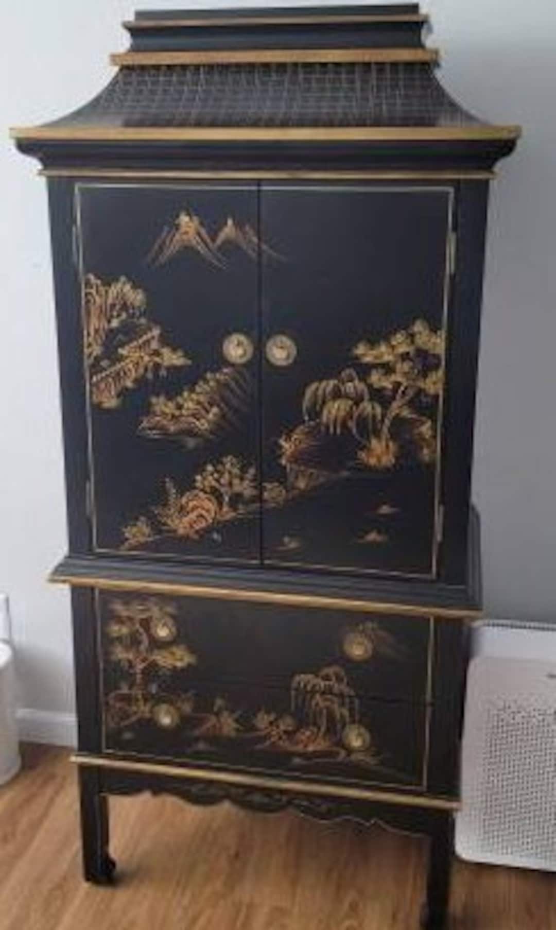 Vintage Hollywood Regency Chinoiserie Asian Style Chest of Drawers ...