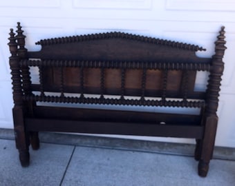 Antique Spool Bed - Etsy