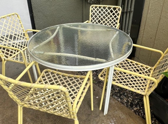 Brown jordan tamiami table store