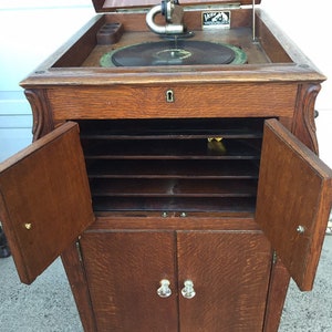 Early 1900’s Victorian Record Player, Victrola. “victor Talking Machine ...