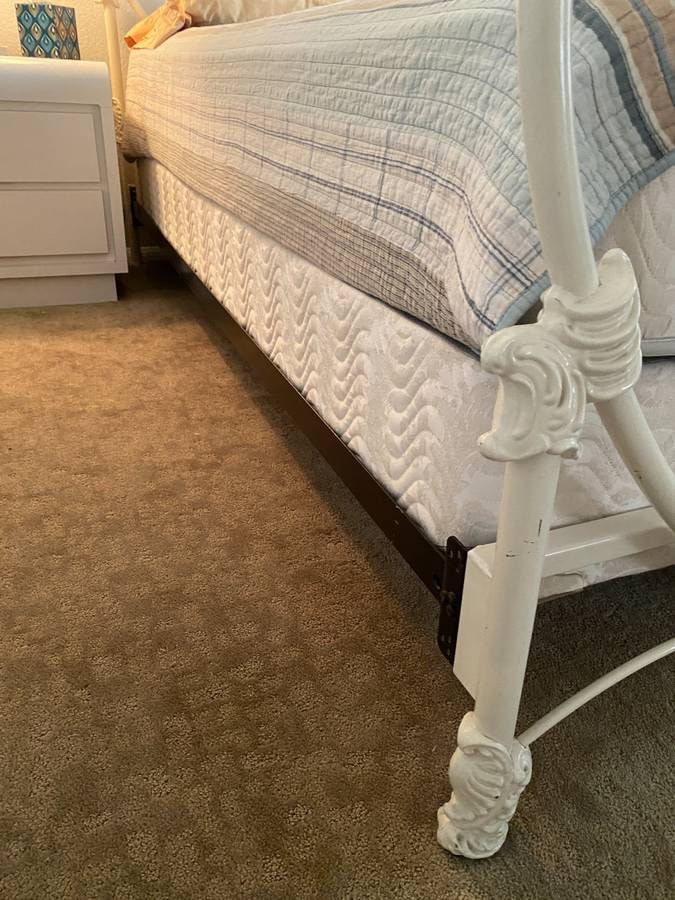 Vintage Elliott’s Design California King Bed Frame: White Iron & Brass ...