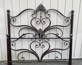 ON HOLD for T. Vintage Wrought Iron Drexel Heritage Queen Bed Frame ...