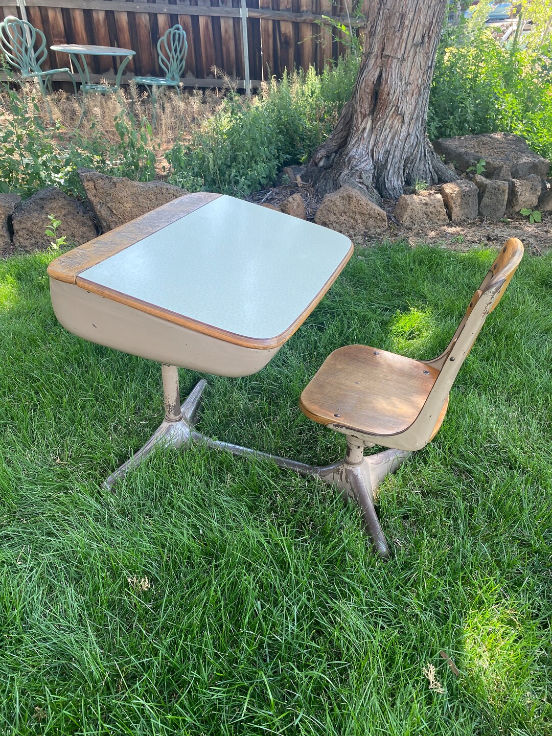 Vintage Mid-century 1950's Child's School Desk - Etsy