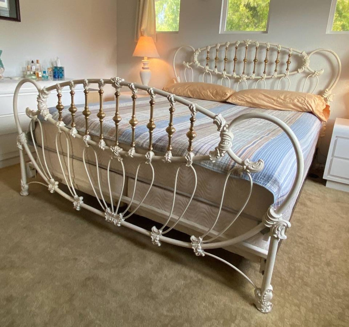 Vintage Elliott’s Design California King Bed Frame: White Iron & Brass ...