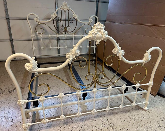 Vintage Elliott’s Design Queen White Enameled Iron and Brass Bed Frame ...