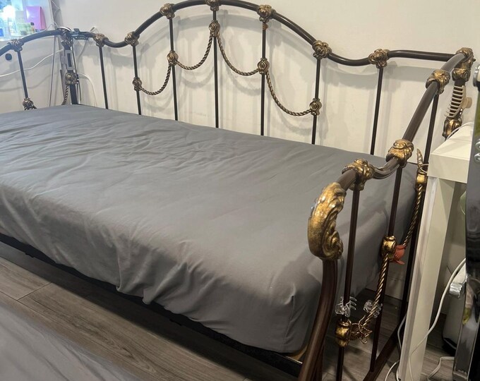 Vintage Wrought Iron Daybed Frame With Rollout Trundle- No Mattresses ...