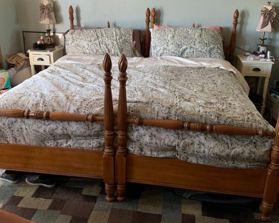 Pair of Antique Pineapple Post Twin Size Beds- American Victorian Era ...