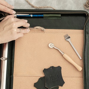 Italian Leather Folder, Zipped Business Portfolio, Leather 3 Ring ...