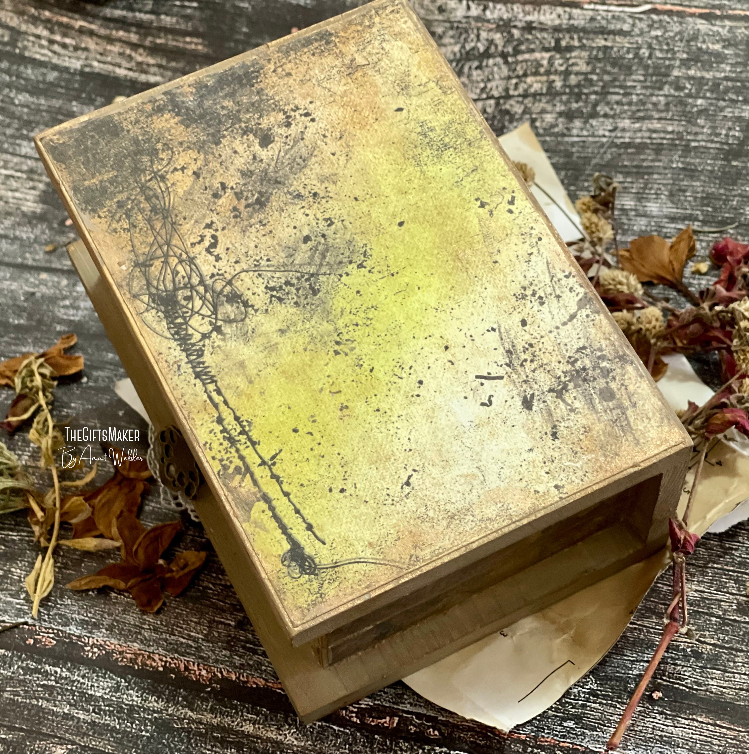 Insects Storage Box, Custom Grunge Box, Personalized Memory Box ...