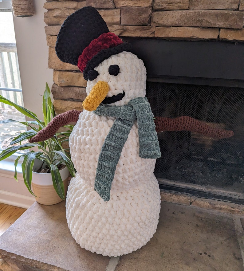The Quick Chunky Jumbo Snowman Crochet Pattern Snowman Pattern Amigurmi ...
