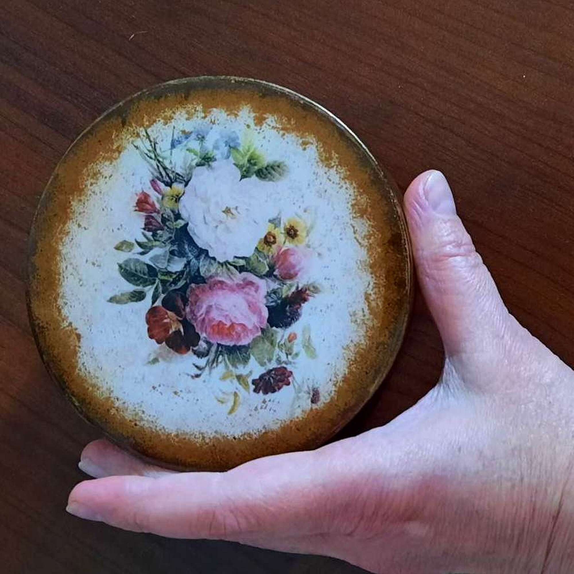 Small Round Box in Victorian Style, Luxury Jewelry Box, Small Vintage ...