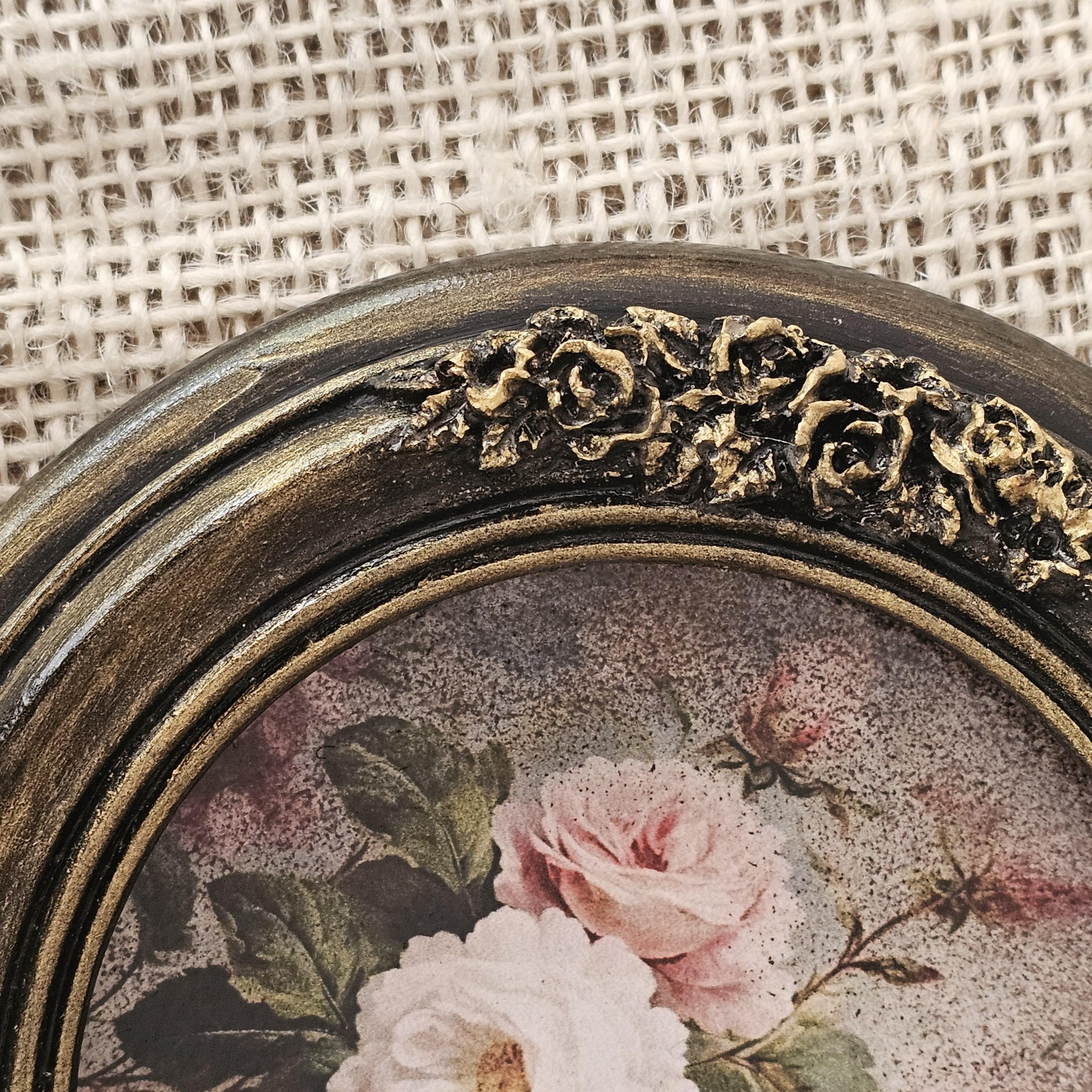 Small Circular Wall Art Framed , Antique Style Mini Art, Round Artwork ...