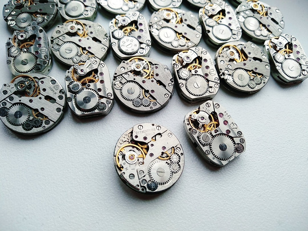 Vintage Watch Movements: Steampunk Gears, 16 Pc (18mm & 20mm) - Etsy