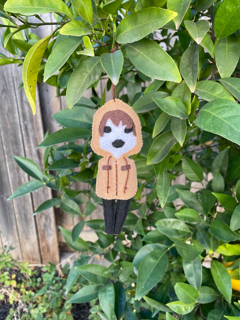 Masky Ornament Felt Ornament Dorm Decor Creepy Gift Ideas - Etsy