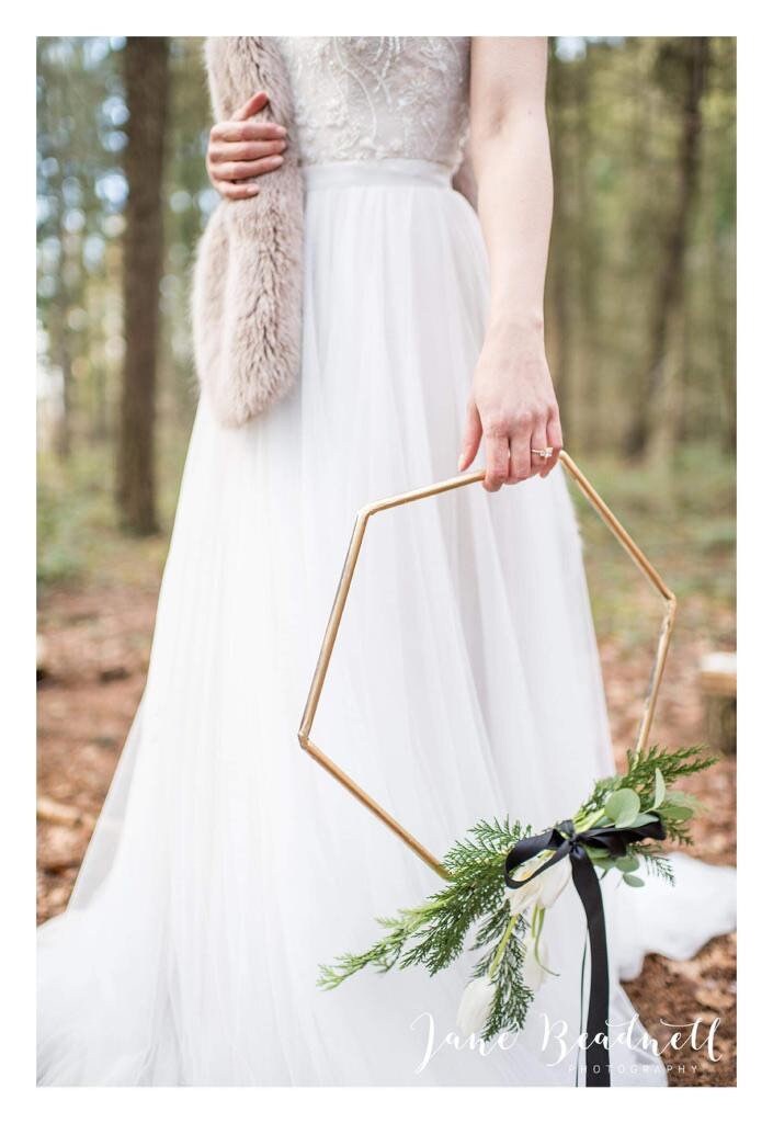 Bride Hoop bouquet Bridal Triangle or hexagon bouquet. DIY | Etsy