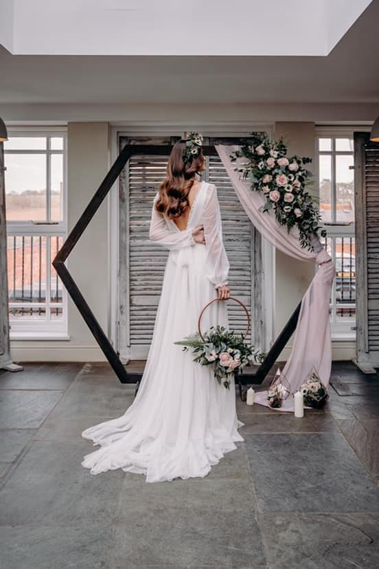 Bride Hoop bouquet Bridal Triangle or hexagon bouquet. DIY | Etsy