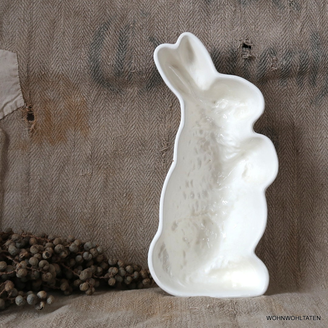 Antique Easter Bunny Cake Pan Large Ironstone Baking Mold Farmhouse ...