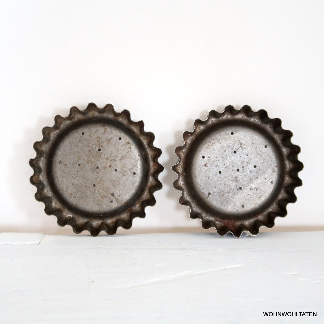 2 Antique French Baking Molds Tartlet Forms With Wavy Edge French ...