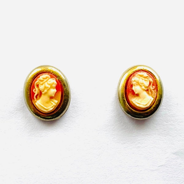 Profile Cameo - Etsy