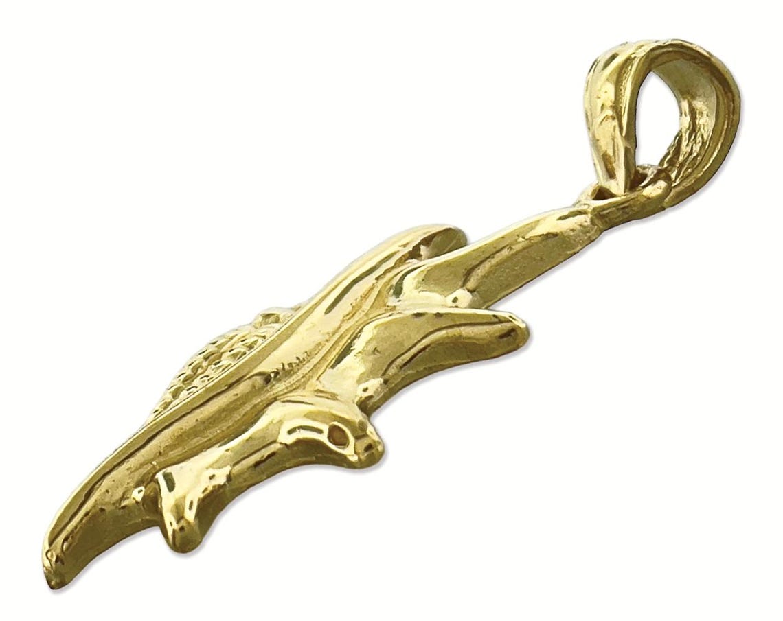 14K Gold Conch Gastropod Mollusk Shell Charm - Etsy