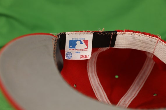 Vintage Cincinnati Reds Hat By Annco Small Elastic Ba… - Gem