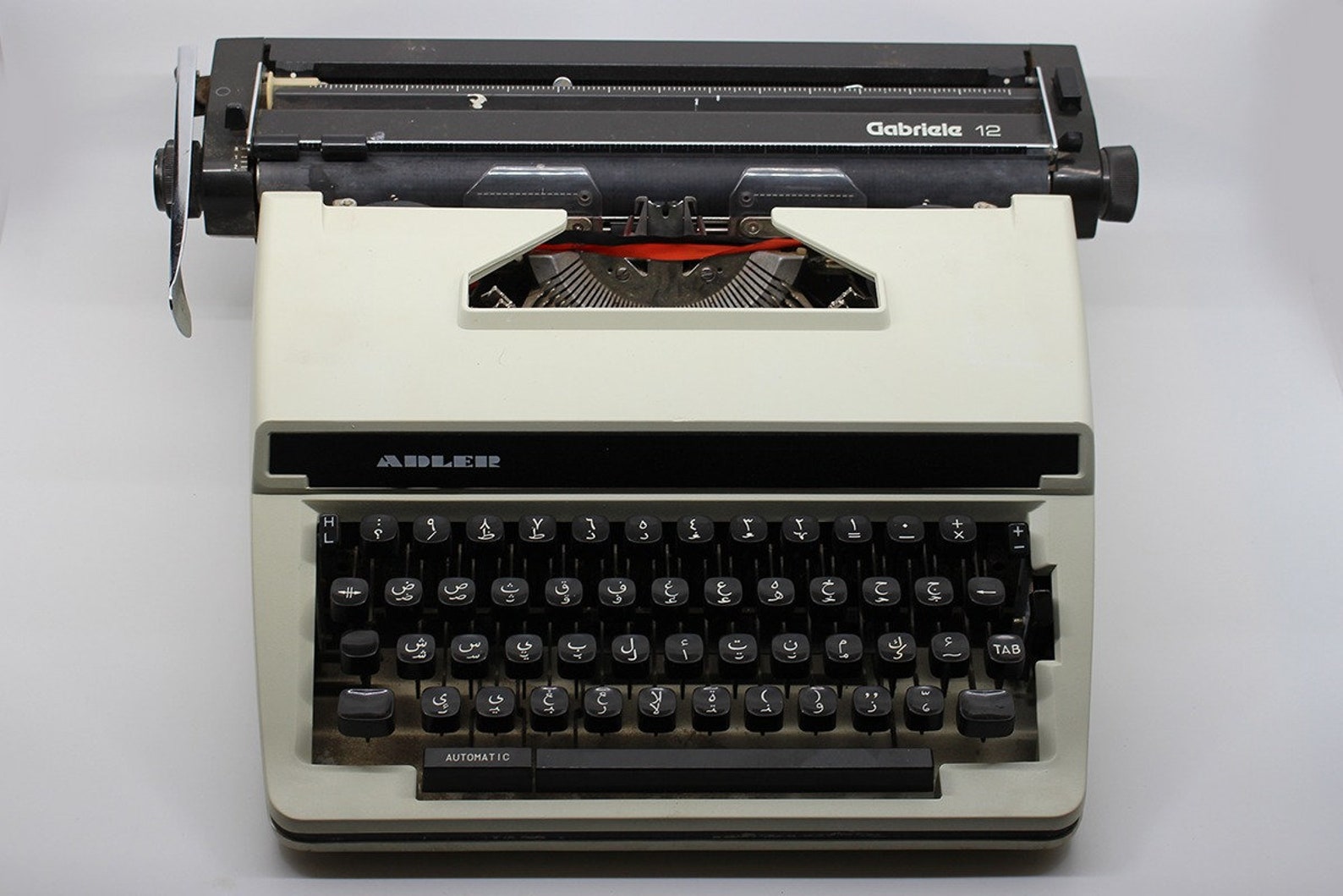 Ultra Rare Arabic Typewriters Adler Junior 12 Beige Color اله كاتبه ...