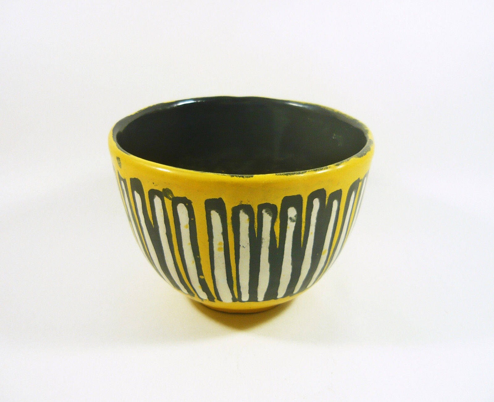 Gorka Livia, Yellow Retro Cachepot With Black & White Stripes 6.4 ...