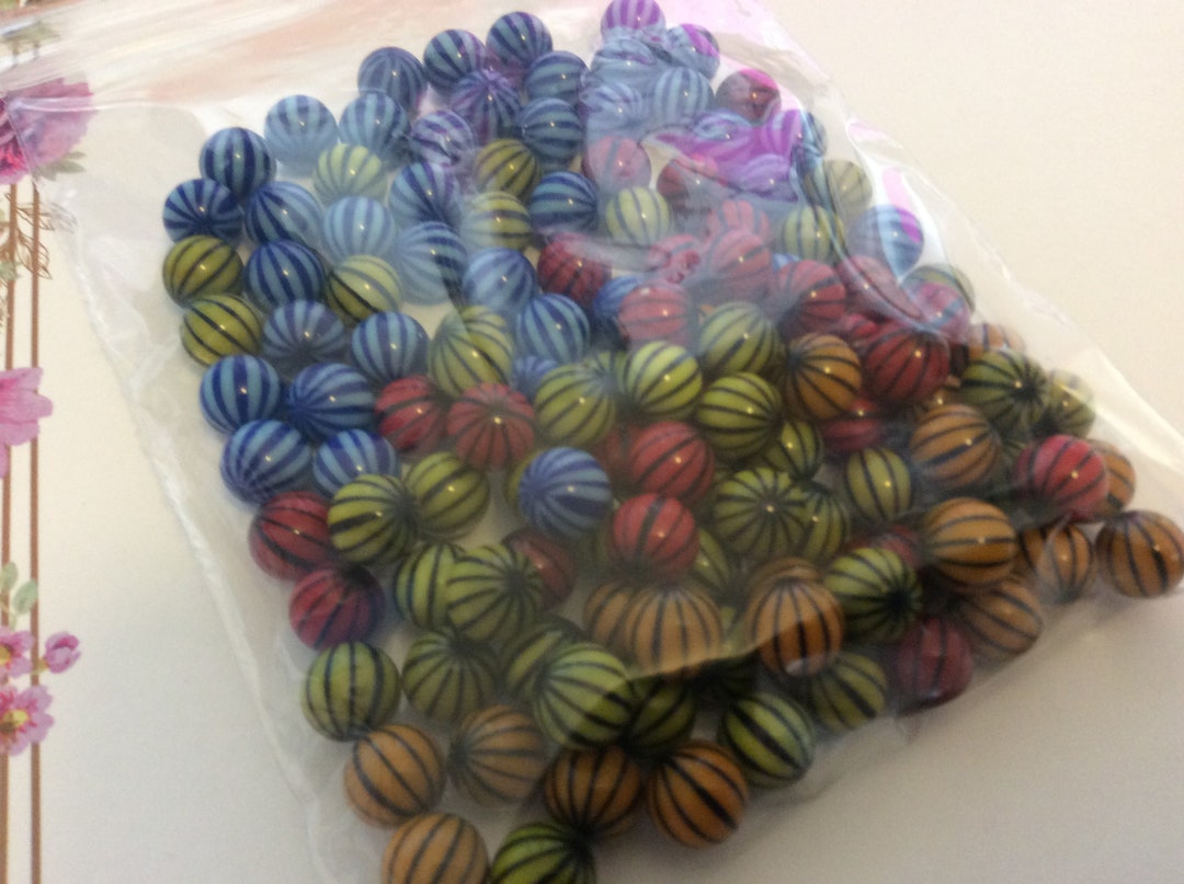 Vintage Lucite Balls (NO HOLE) by Uncas C'1950's 8mm Pack Approx 30 ...