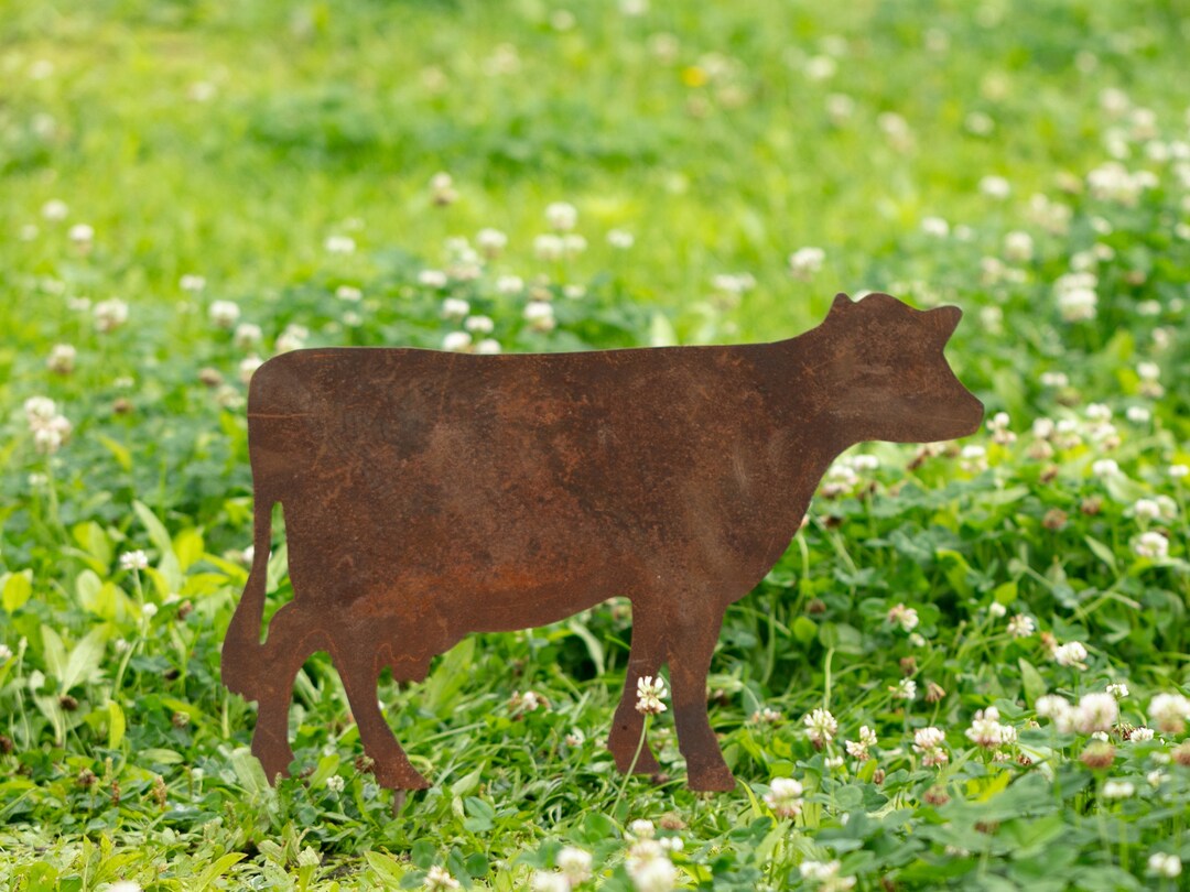CLYB Metal Rusty Cow Garden Decor Add Quirky Whimsy and Farmhouse ...