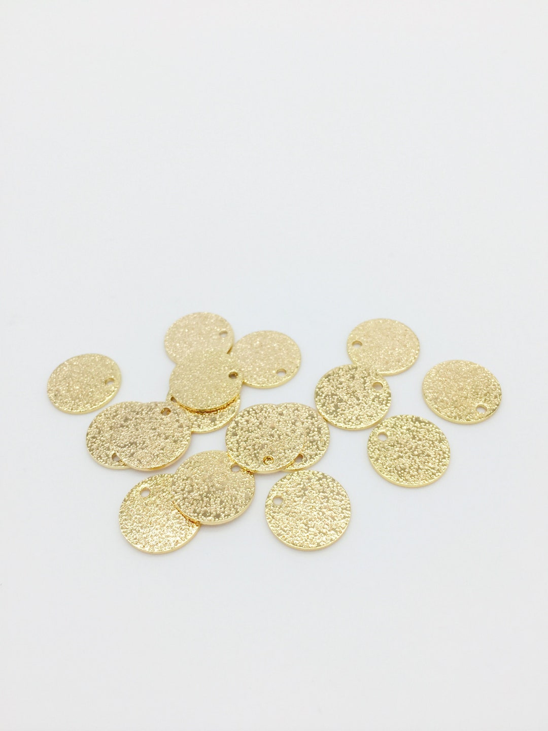 8 X 18K Gold Plated Textured Coin Charms, Gold Round Coin Charms, 12mm ...