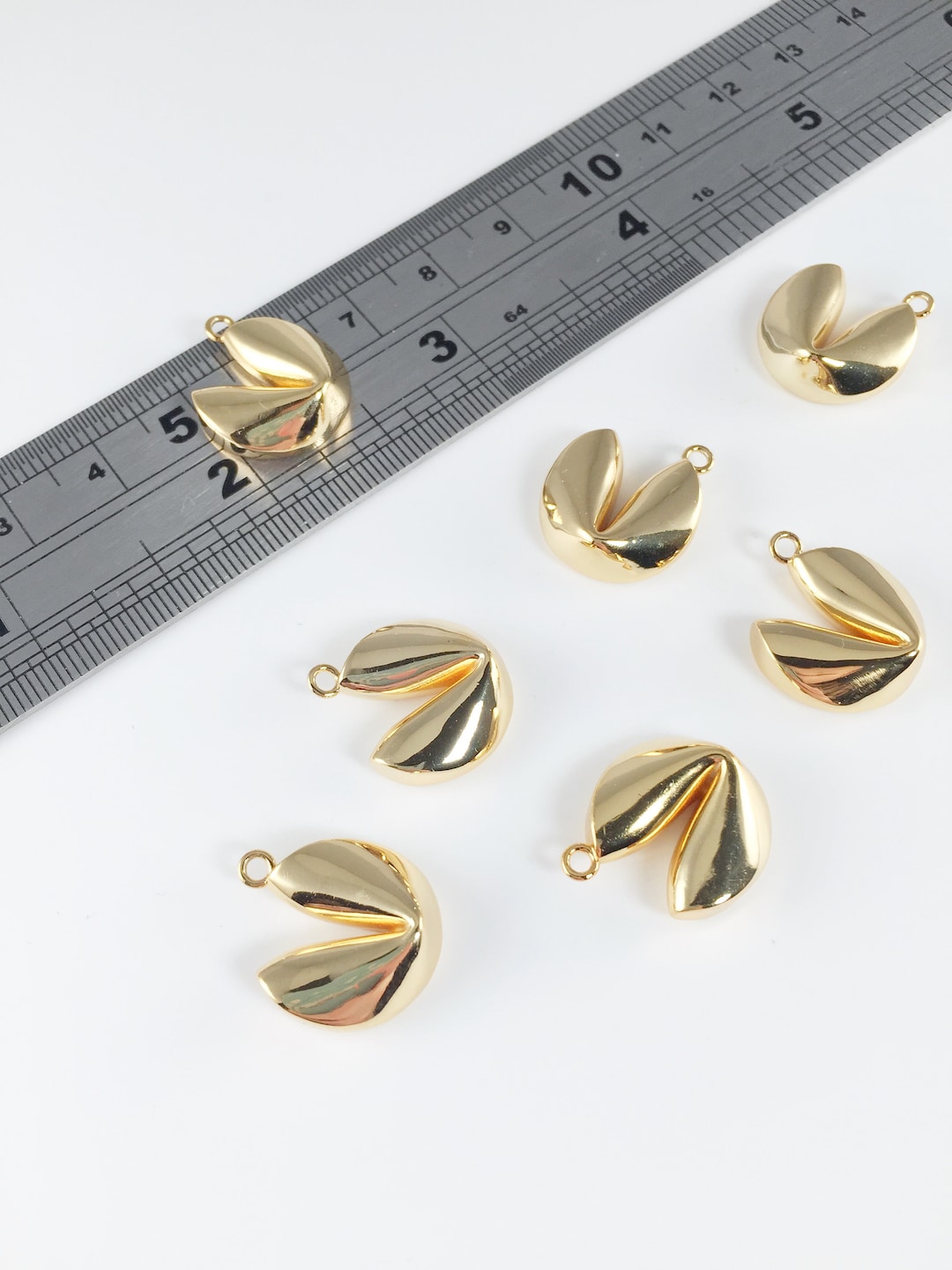 18K Gold Fortune Cookie Pendants, Shiny Gold Fortune Cookie Charm, Gold ...