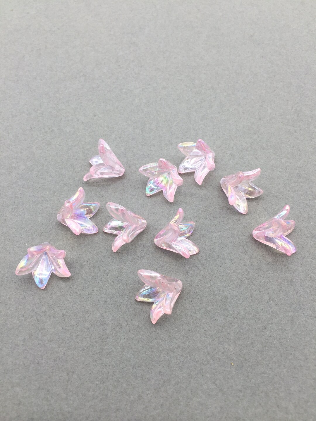 20 X Light Pink Flower Beads 15x17mm Acrylic Flowers AB Plated Pink ...