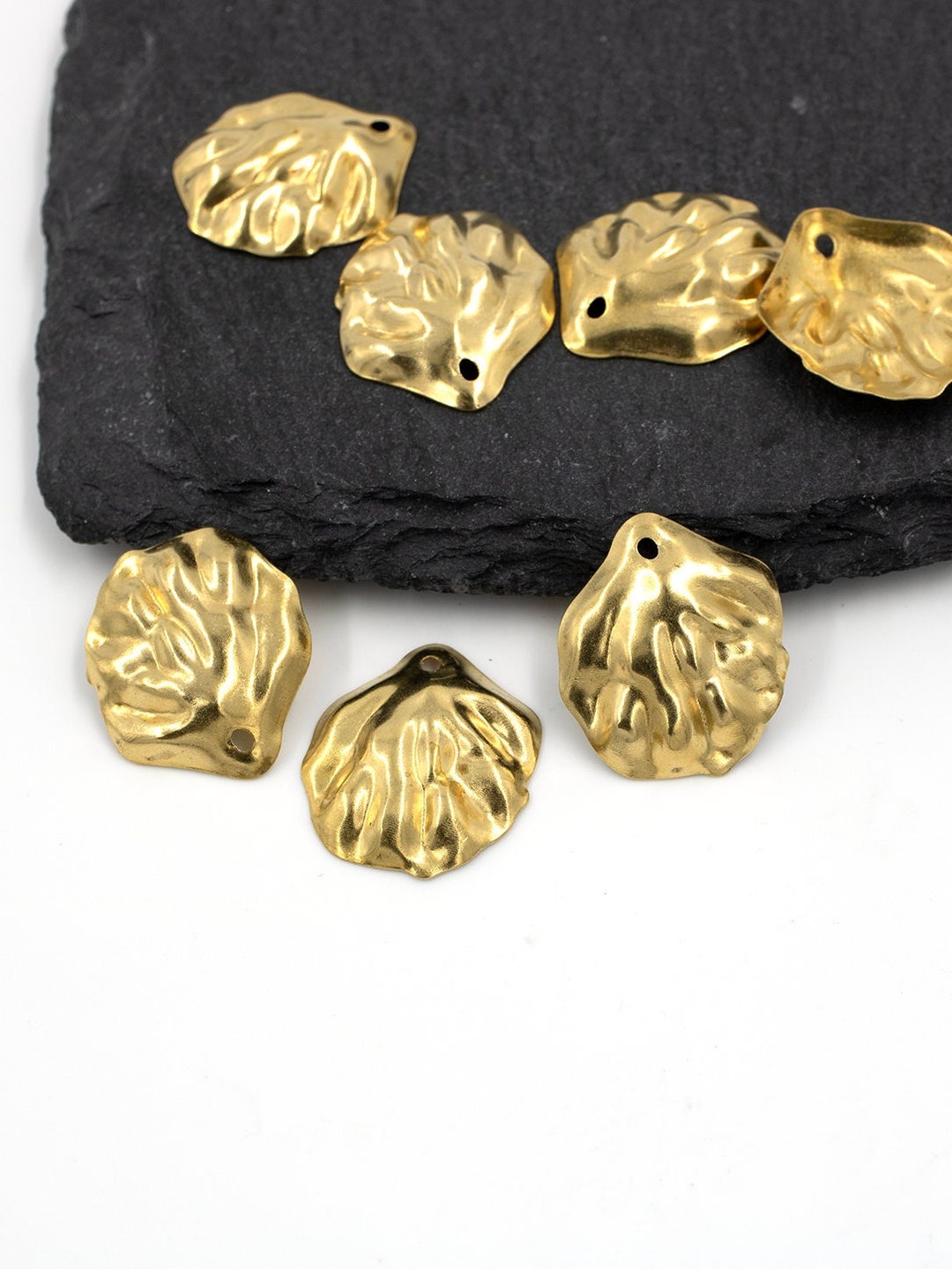 6 X Raw Brass Flower Petal Charms, 3D Metal Petal Pendants, 20x17.5mm ...